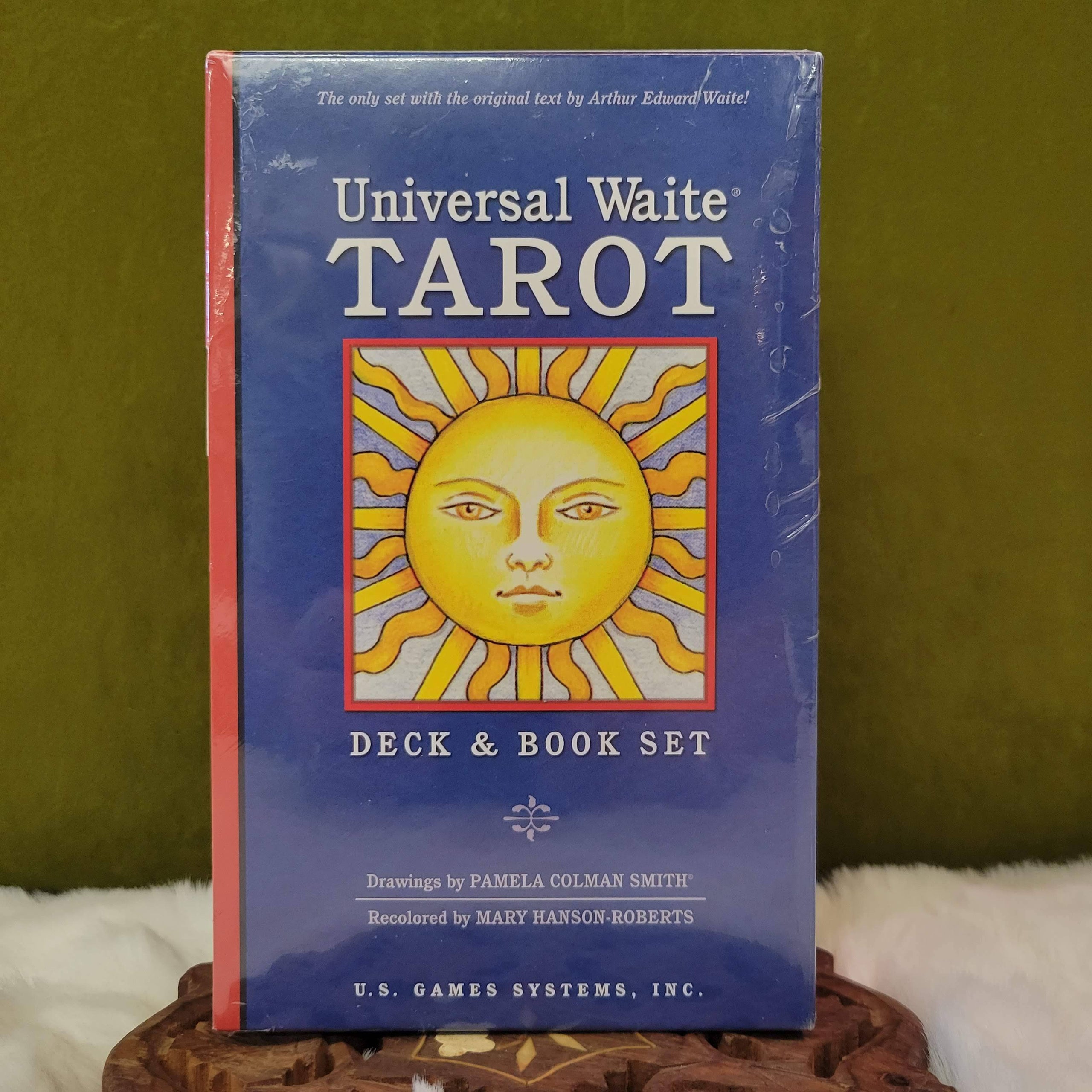 Universal Waite Tarot, deck & Book set | Oak & Aether